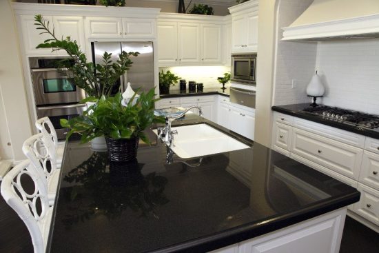 14 Black Quartz Countertops Design Ideas to Upgrade Your Kitchen ...